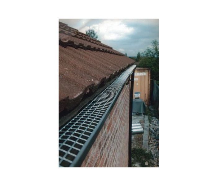 Bluebird 'Easyfix' Gutter Guards 1.2m | BS Fixings
